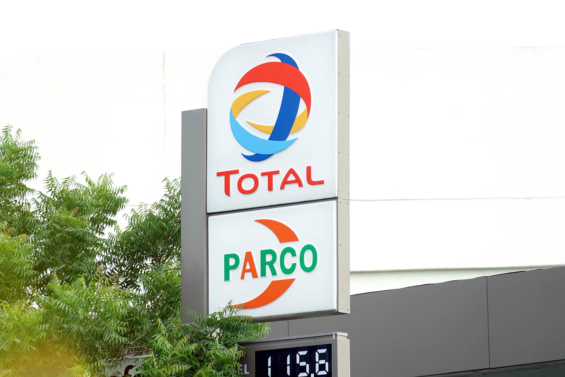Total Parco Logo Total Parco Partners With Careem To Provide Its